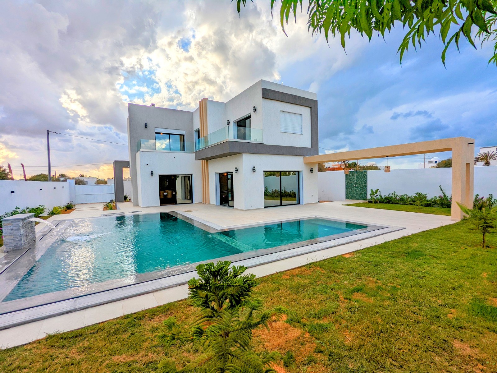 Villa TURQUOISE : haute standing et vue mer